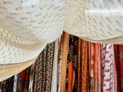 What Upcycled Sari Clothing is and How It’s Made – Swahlee